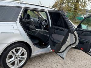 Pelēks Mercedes-Benz E 350 2011 Rīga, ar dzinēja tilpumu 3.00 L un nobraukumu 0 tūkst. km par 6950 €, foto 24 vietnē AUTOMOTO.COM.LV