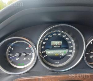 Pelēks Mercedes-Benz E 350 2013 Valmiera, ar dzinēja tilpumu 3.00 L un nobraukumu 356 tūkst. km par 10500 €, foto  vietnē AUTOMOTO.COM.LV