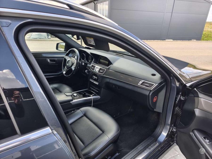Pelēks Mercedes-Benz E 350 2014 Kauņa, ar dzinēja tilpumu 3.00 L un nobraukumu 322 tūkst. km par 8860 €, foto 8 vietnē AUTOMOTO.COM.LV
