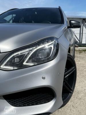 Pelēks Mercedes-Benz E 350 2015 Klaipėda, ar dzinēja tilpumu 3.00 L un nobraukumu 265 tūkst. km par 16250 €, foto 4 vietnē AUTOMOTO.COM.LV