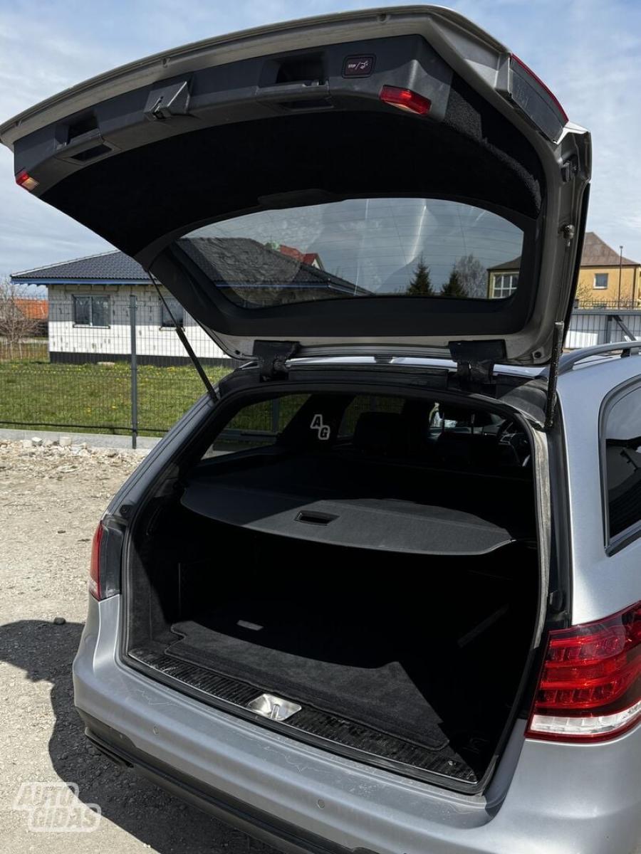 Pelēks Mercedes-Benz E 350 2015 Klaipėda, ar dzinēja tilpumu 3.00 L un nobraukumu 265 tūkst. km par 16250 €, foto 10 vietnē AUTOMOTO.COM.LV