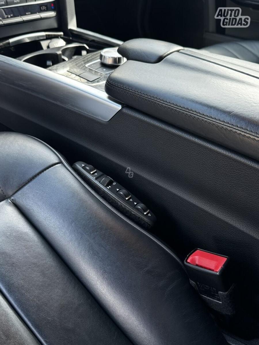 Pelēks Mercedes-Benz E 350 2015 Klaipėda, ar dzinēja tilpumu 3.00 L un nobraukumu 265 tūkst. km par 16250 €, foto 21 vietnē AUTOMOTO.COM.LV