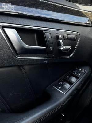 Pelēks Mercedes-Benz E 350 2015 Klaipėda, ar dzinēja tilpumu 3.00 L un nobraukumu 265 tūkst. km par 16250 €, foto 22 vietnē AUTOMOTO.COM.LV