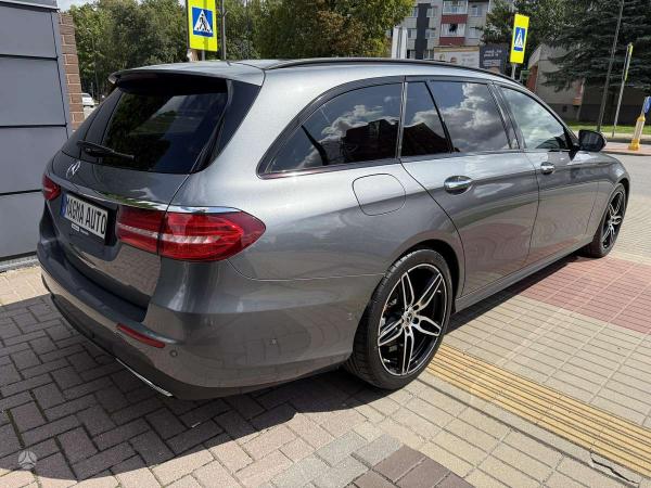 Grey Mercedes-Benz E 350 2017 in Marijampole, with an engine capacity of 2.99 L and mileage of 183 thousand km for 18999 €, photo 4 on AUTOMOTO.COM.LV