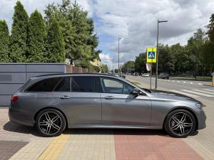 Grey Mercedes-Benz E 350 2017 in Marijampole, with an engine capacity of 2.99 L and mileage of 183 thousand km for 18999 €, photo 11 on AUTOMOTO.COM.LV