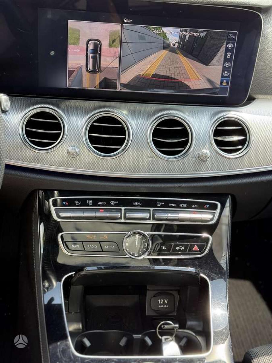 Grey Mercedes-Benz E 350 2017 in Marijampole, with an engine capacity of 2.99 L and mileage of 183 thousand km for 18999 €, photo 24 on AUTOMOTO.COM.LV