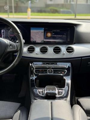 Grey Mercedes-Benz E 350 2017 in Marijampole, with an engine capacity of 2.99 L and mileage of 183 thousand km for 18999 €, photo 26 on AUTOMOTO.COM.LV