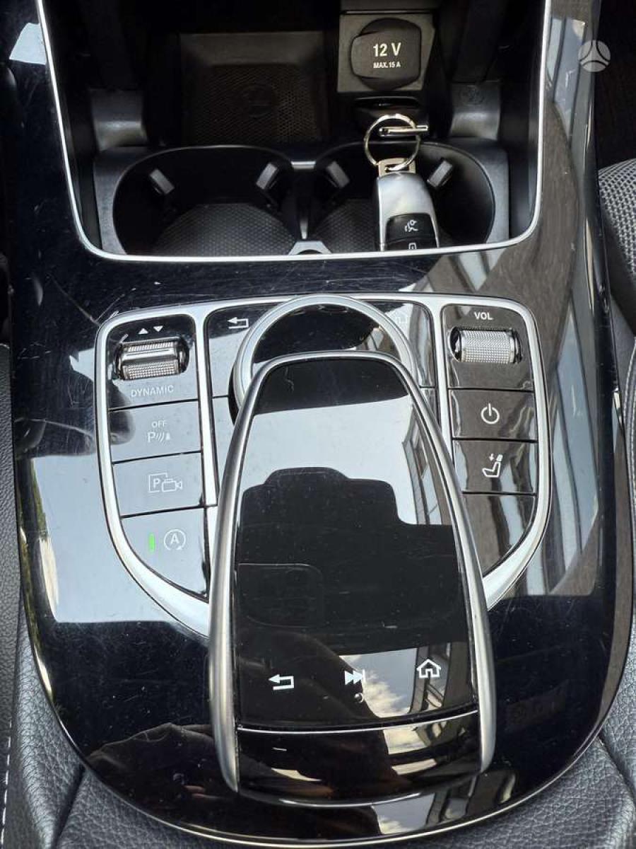 Grey Mercedes-Benz E 350 2017 in Marijampole, with an engine capacity of 2.99 L and mileage of 183 thousand km for 18999 €, photo 35 on AUTOMOTO.COM.LV