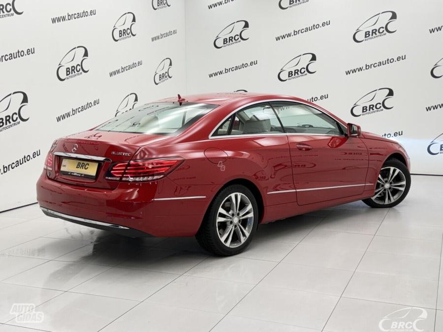 Красный Мерседес E 350 2013 в Авиженяй, объемом двигателя 3.00 л и пробегом 193 тыс. км за 11900 €, фото 3 на AUTOMOTO.COM.LV
