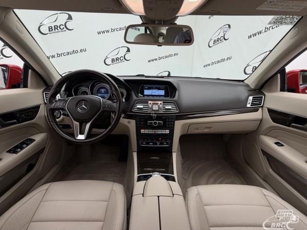 Red Mercedes-Benz E 350 2013 in Avizieniai, with an engine capacity of 3.00 L and mileage of 193 thousand km for 11900 €, photo 3 on AUTOMOTO.COM.LV