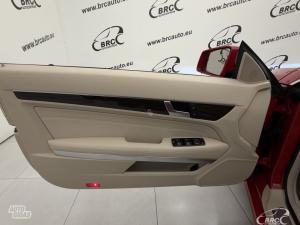 Красный Мерседес E 350 2013 в Авиженяй, объемом двигателя 3.00 л и пробегом 193 тыс. км за 11900 €, фото 18 на AUTOMOTO.COM.LV