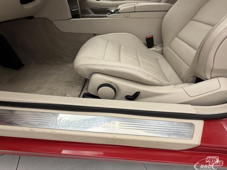 Красный Мерседес E 350 2013 в Авиженяй, объемом двигателя 3.00 л и пробегом 193 тыс. км за 11900 €, фото 20 на AUTOMOTO.COM.LV
