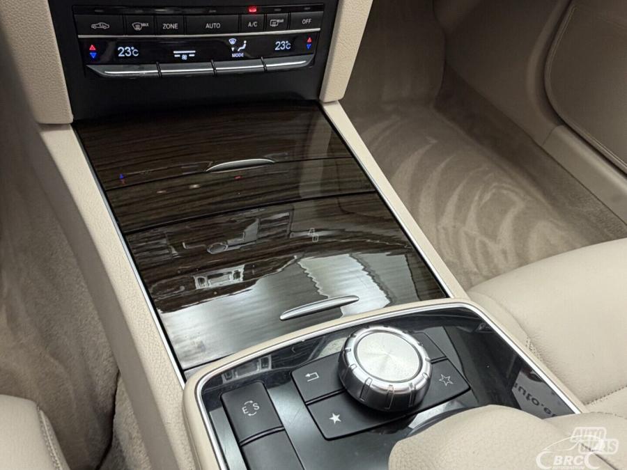 Красный Мерседес E 350 2013 в Авиженяй, объемом двигателя 3.00 л и пробегом 193 тыс. км за 11900 €, фото 23 на AUTOMOTO.COM.LV