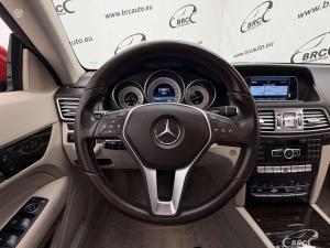 Красный Мерседес E 350 2013 в Вильнюс, объемом двигателя 2.99 л и пробегом 193 тыс. км за 11900 €, фото 26 на AUTOMOTO.COM.LV