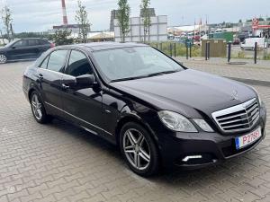 Красный Мерседес E 350 2009 в Вильнюс, объемом двигателя 3.49 л и пробегом 222 тыс. км за 5050 €, фото 4 на AUTOMOTO.COM.LV