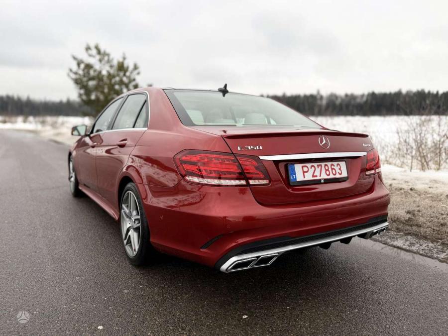 Sarkans Mercedes-Benz E 350 2016 Viļņa, ar dzinēja tilpumu 3.50 L un nobraukumu 116 tūkst. km par 17900 €, foto 10 vietnē AUTOMOTO.COM.LV