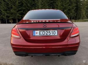 Sarkans Mercedes-Benz E 350 2018 Viļņa, ar dzinēja tilpumu 1.99 L un nobraukumu 119 tūkst. km par 24900 €, foto 7 vietnē AUTOMOTO.COM.LV