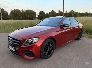 Sarkans Mercedes-Benz E 350 2018 Viļņa, ar dzinēja tilpumu 1.99 L un nobraukumu 119 tūkst. km par 24900 €, foto 12 vietnē AUTOMOTO.COM.LV