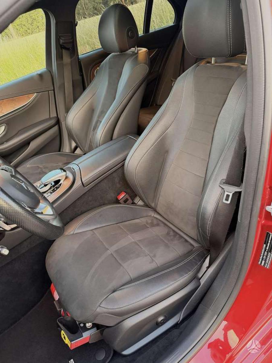 Sarkans Mercedes-Benz E 350 2018 Viļņa, ar dzinēja tilpumu 1.99 L un nobraukumu 119 tūkst. km par 24900 €, foto 15 vietnē AUTOMOTO.COM.LV