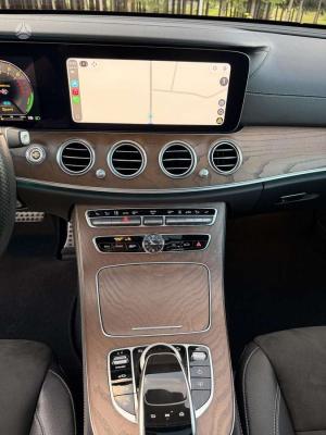 Sarkans Mercedes-Benz E 350 2018 Viļņa, ar dzinēja tilpumu 1.99 L un nobraukumu 119 tūkst. km par 24900 €, foto 23 vietnē AUTOMOTO.COM.LV