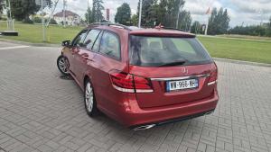 Red Mercedes-Benz E 350 2016 in Taurage, with an engine capacity of 3.00 L and mileage of 310 thousand km for 10450 €, photo 16 on AUTOMOTO.COM.LV