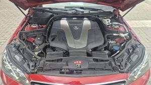 Red Mercedes-Benz E 350 2016 in Taurage, with an engine capacity of 3.00 L and mileage of 310 thousand km for 10450 €, photo 30 on AUTOMOTO.COM.LV