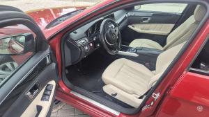 Red Mercedes-Benz E 350 2016 in Taurage, with an engine capacity of 3.00 L and mileage of 310 thousand km for 10450 €, photo 34 on AUTOMOTO.COM.LV