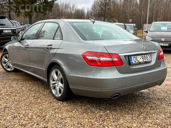 Mercedes-Benz E 350 2009 in Kuldiga, with an engine capacity of 3.00 L and mileage of 292 thousand km for 7690 €, photo 4 on AUTOMOTO.COM.LV