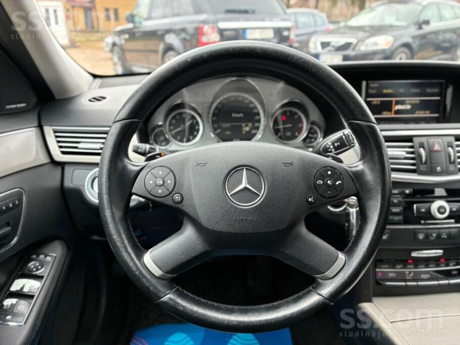Mercedes-Benz E 350 2009 Kuldīga, ar dzinēja tilpumu 3.00 L un nobraukumu 292 tūkst. km par 7690 €, foto 15 vietnē AUTOMOTO.COM.LV