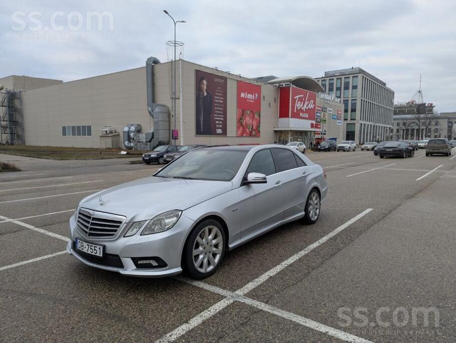 Mercedes-Benz E 350 2010 Rīga, ar dzinēja tilpumu 3.00 L un nobraukumu 265 tūkst. km par 7700 €, foto 1 vietnē AUTOMOTO.COM.LV