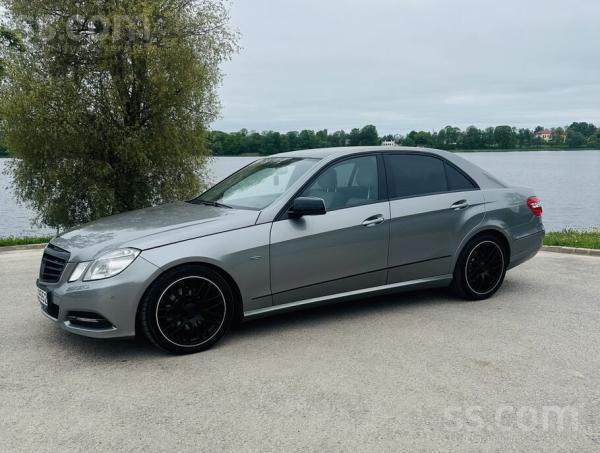 Mercedes-Benz E 350 2010 in Balvi, with an engine capacity of 3.00 L and mileage of 314 thousand km for 8500 €, photo 2 on AUTOMOTO.COM.LV