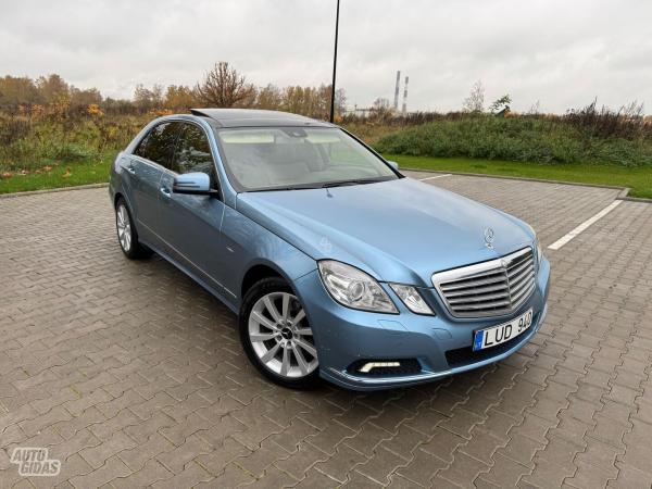 Mercedes-Benz E 350 2010 in Kaunas on AUTOMOTO.COM.LV Mercedes-Benz E 350 2010 in Kaunas, with an engine capacity of 3.00 L and mileage of 0 thousand km for 4450 €, photo 4 on AUTOMOTO.COM.LV