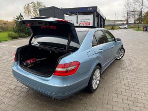 Mercedes-Benz E 350 2010 Kauņa, ar dzinēja tilpumu 3.00 L un nobraukumu 0 tūkst. km par 4450 €, foto 8 vietnē AUTOMOTO.COM.LV