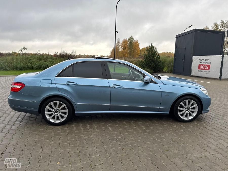 Mercedes-Benz E 350 2010 Kauņa, ar dzinēja tilpumu 3.00 L un nobraukumu 0 tūkst. km par 4450 €, foto 10 vietnē AUTOMOTO.COM.LV