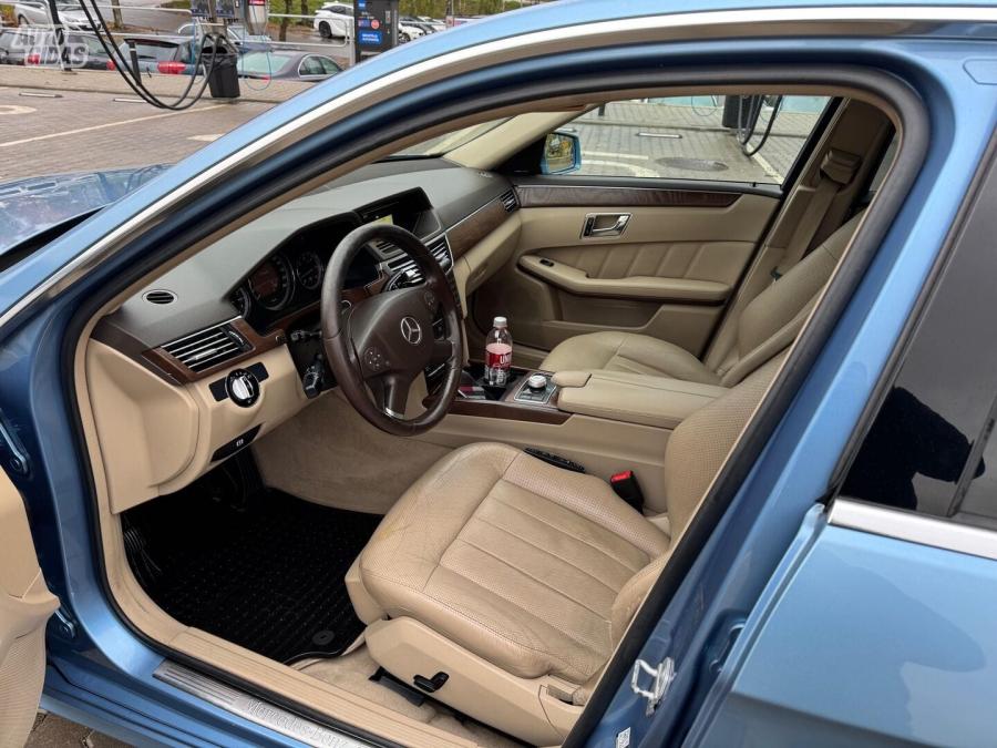 Mercedes-Benz E 350 2010 Kauņa, ar dzinēja tilpumu 3.00 L un nobraukumu 0 tūkst. km par 4450 €, foto 17 vietnē AUTOMOTO.COM.LV