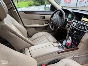 Mercedes-Benz E 350 2010 Kauņa, ar dzinēja tilpumu 3.00 L un nobraukumu 0 tūkst. km par 4450 €, foto 20 vietnē AUTOMOTO.COM.LV