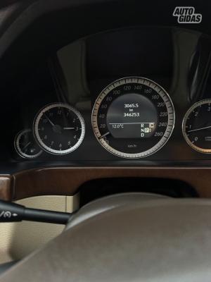 Mercedes-Benz E 350 2010 Kauņa, ar dzinēja tilpumu 3.00 L un nobraukumu 0 tūkst. km par 4450 €, foto 22 vietnē AUTOMOTO.COM.LV