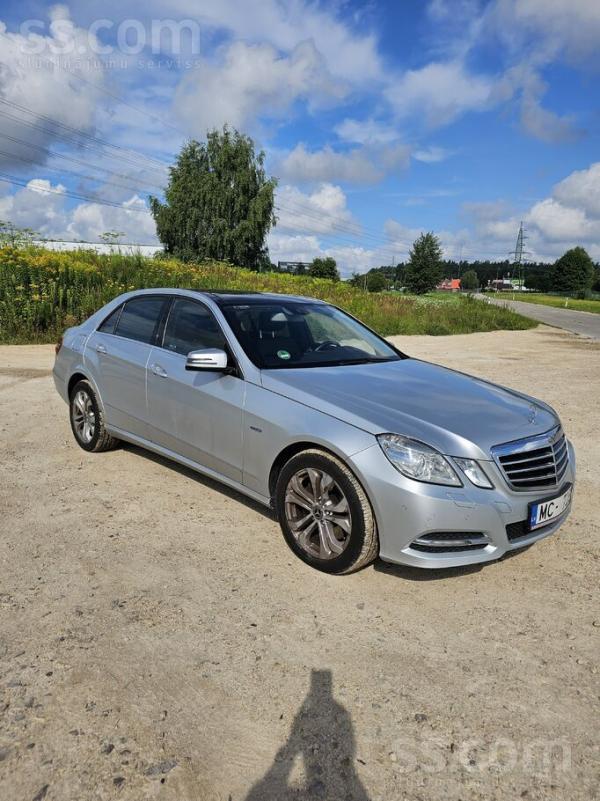 Mercedes-Benz E 350 2011 Rīga, ar dzinēja tilpumu 3.00 L un nobraukumu 257 tūkst. km par 9000 €, foto 3 vietnē AUTOMOTO.COM.LV