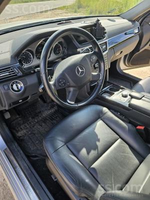 Mercedes-Benz E 350 2011 Rīga, ar dzinēja tilpumu 3.00 L un nobraukumu 257 tūkst. km par 9000 €, foto 8 vietnē AUTOMOTO.COM.LV