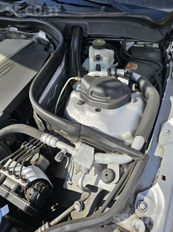 Mercedes-Benz E 350 2011 Rīga, ar dzinēja tilpumu 3.00 L un nobraukumu 257 tūkst. km par 9000 €, foto 11 vietnē AUTOMOTO.COM.LV