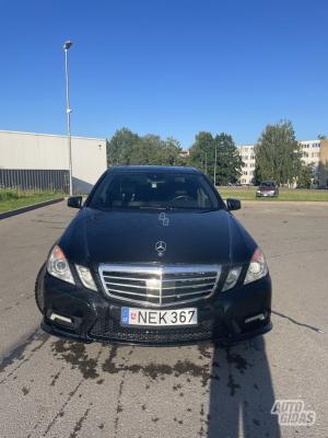 Mercedes-Benz E 350 2011 Alīta, ar dzinēja tilpumu 3.50 L un nobraukumu 253 tūkst. km par 8000 €, foto 6 vietnē AUTOMOTO.COM.LV