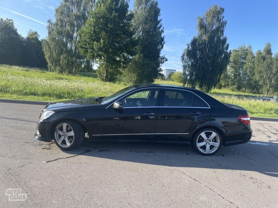 Mercedes-Benz E 350 2011 Alīta, ar dzinēja tilpumu 3.50 L un nobraukumu 253 tūkst. km par 8000 €, foto 8 vietnē AUTOMOTO.COM.LV