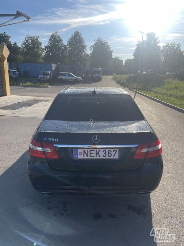 Mercedes-Benz E 350 2011 in Alytus, with an engine capacity of 3.50 L and mileage of 253 thousand km for 8000 €, photo 8 on AUTOMOTO.COM.LV