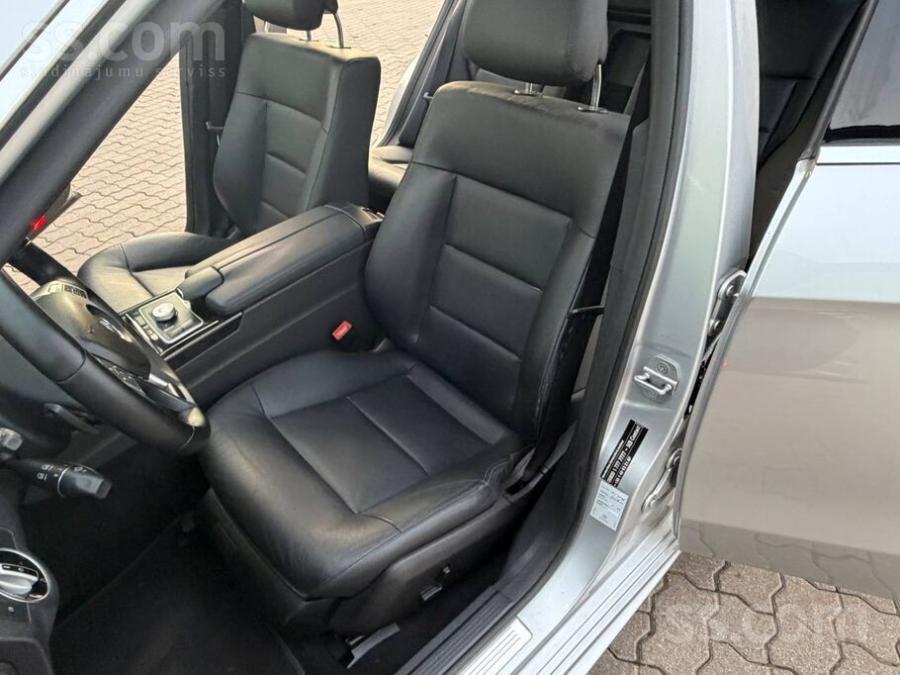 Mercedes-Benz E 350 2012 in Riga, with an engine capacity of 3.00 L and mileage of 0 thousand km for 9900 €, photo 19 on AUTOMOTO.COM.LV