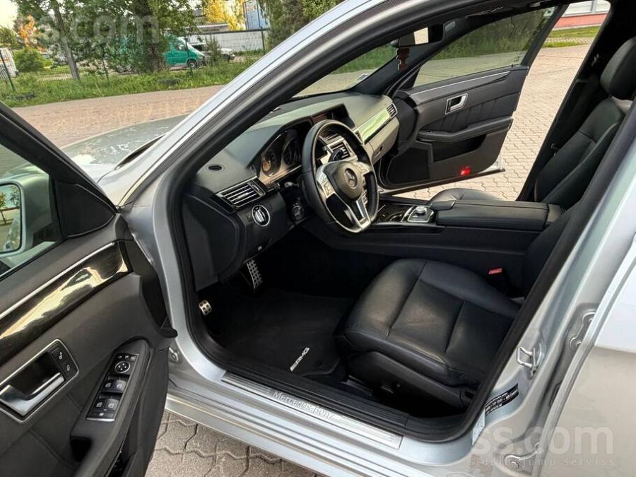 Mercedes-Benz E 350 2012 in Riga, with an engine capacity of 3.00 L and mileage of 0 thousand km for 9900 €, photo 22 on AUTOMOTO.COM.LV