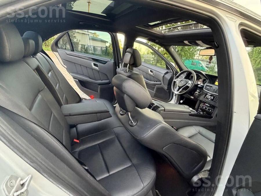 Mercedes-Benz E 350 2012 in Riga, with an engine capacity of 3.00 L and mileage of 0 thousand km for 9900 €, photo 28 on AUTOMOTO.COM.LV