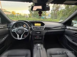 Mercedes-Benz E 350 2012 in Riga, with an engine capacity of 3.00 L and mileage of 0 thousand km for 9900 €, photo 30 on AUTOMOTO.COM.LV