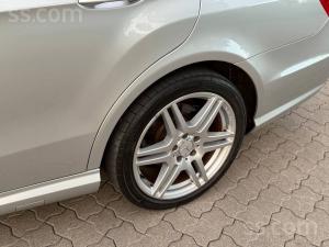 Mercedes-Benz E 350 2012 in Riga, with an engine capacity of 3.00 L and mileage of 0 thousand km for 9900 €, photo 35 on AUTOMOTO.COM.LV
