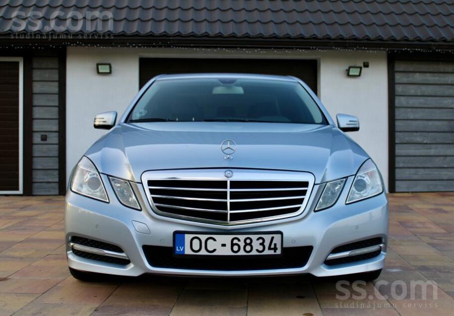Mercedes-Benz E 350 2013 Tukums, ar dzinēja tilpumu 3.00 L un nobraukumu 308 tūkst. km par 8300 €, foto 3 vietnē AUTOMOTO.COM.LV