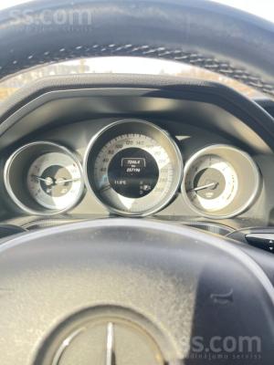 Mercedes-Benz E 350 2014 Rīga, ar dzinēja tilpumu 3.00 L un nobraukumu 257 tūkst. km par 11500 €, foto 5 vietnē AUTOMOTO.COM.LV